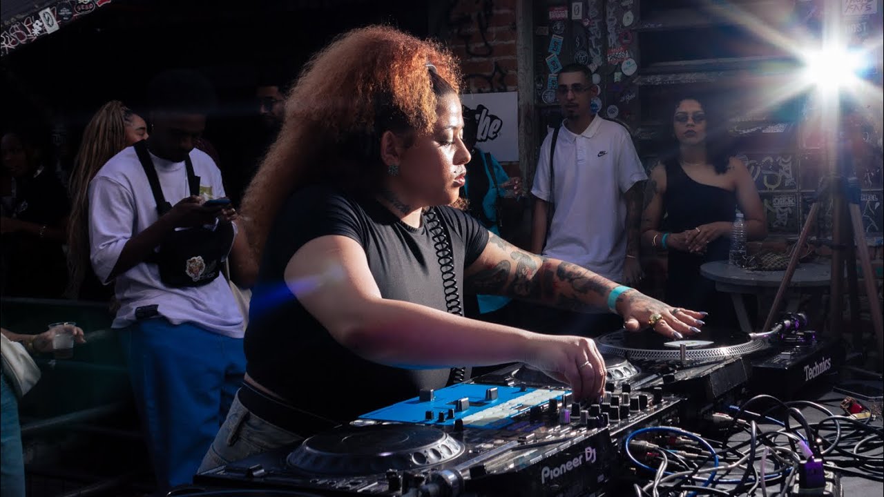 DJ Livea | FESTA VIBE (afrobeats, house, amapiano) - YouTube