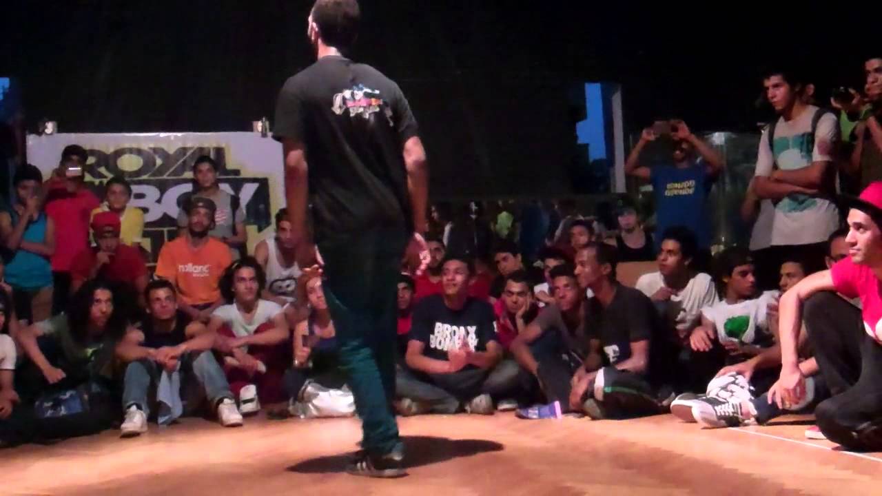 Bboy Cheetos V.S Bboy Magicx - Royal Battle - YouTube