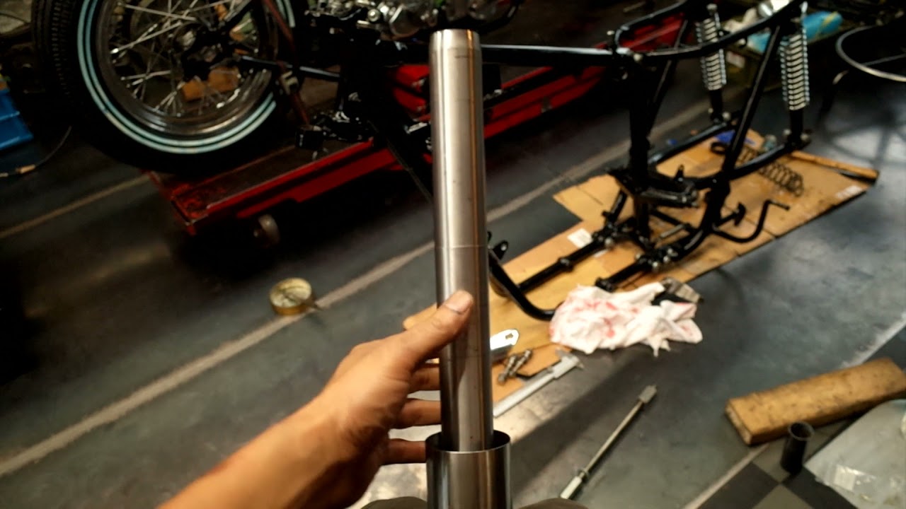 1965 TRIUMPH FRONT FORK - YouTube