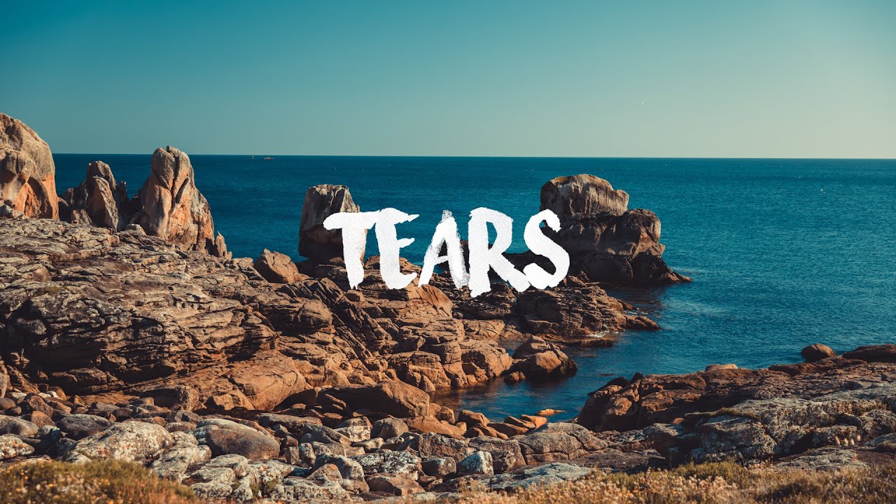 John Summit - Tears (with Paige Cavell) - YouTube