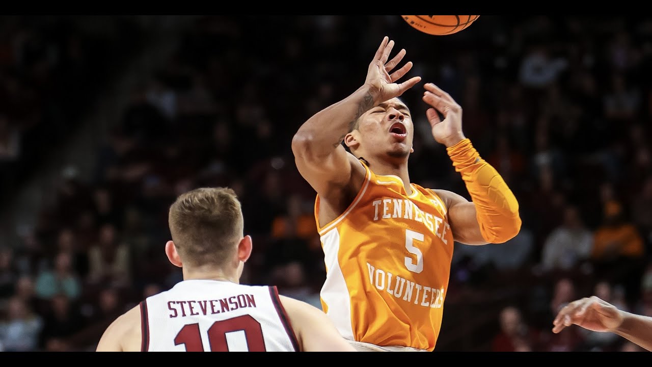 Zakai Zeigler talks Vols' win at South Carolina - YouTube