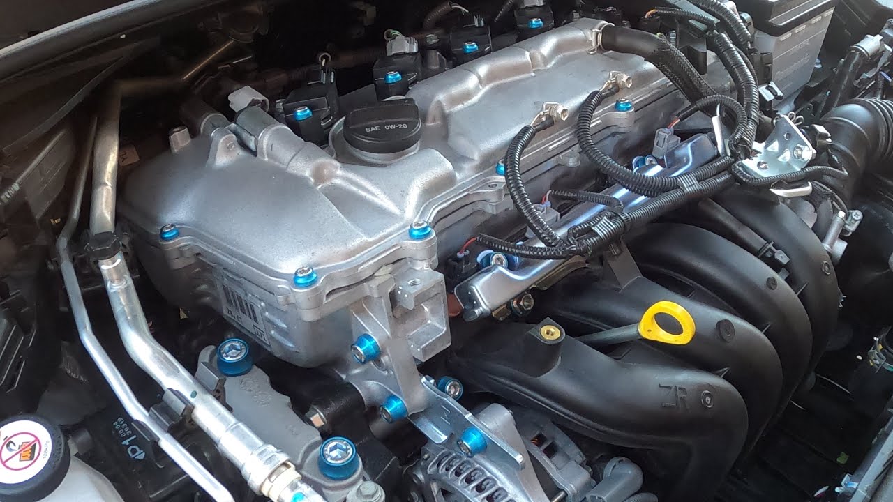 Corolla 2020 (E210) gets some engine bay accessories. - YouTube