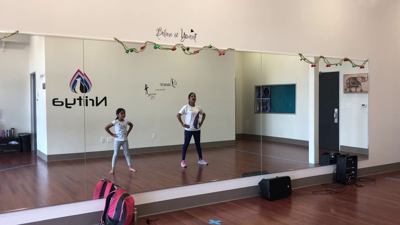 Ria dance summer nritya - YouTube