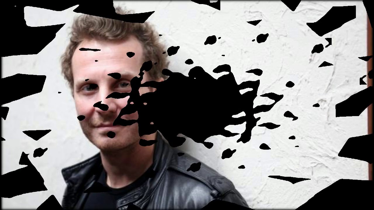 DALS 8 – Sinclair : le chanteur est-il en couple ? - YouTube