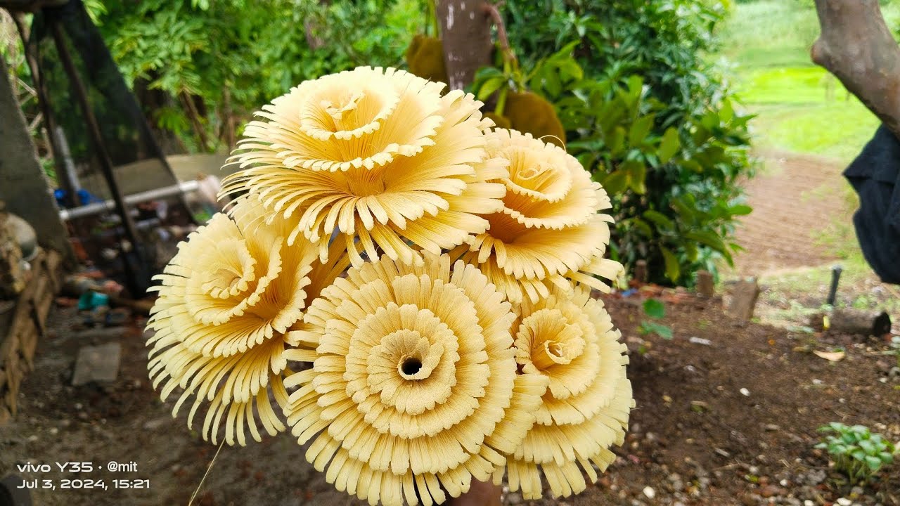 Bamboo flowers/ Bamboo flower making/bamboo se phool banaye/bamboo ...