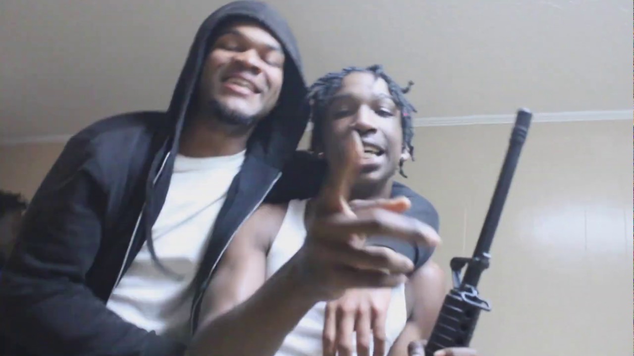 00KOBII X 1KAC00 - CHASING MONEY (OFFICIAL MUSIC VIDEO) (SHOTBY@JIZZLE ...