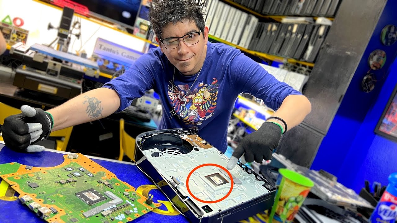 PS5 COM O METAL LIQUIDO ESCORRENDO ? 😨 - YouTube