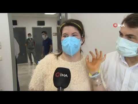 Aleyna, Covid-19 aşısını hayranı olduğu Nurullah Akçayır’ın türküleri ile oldu