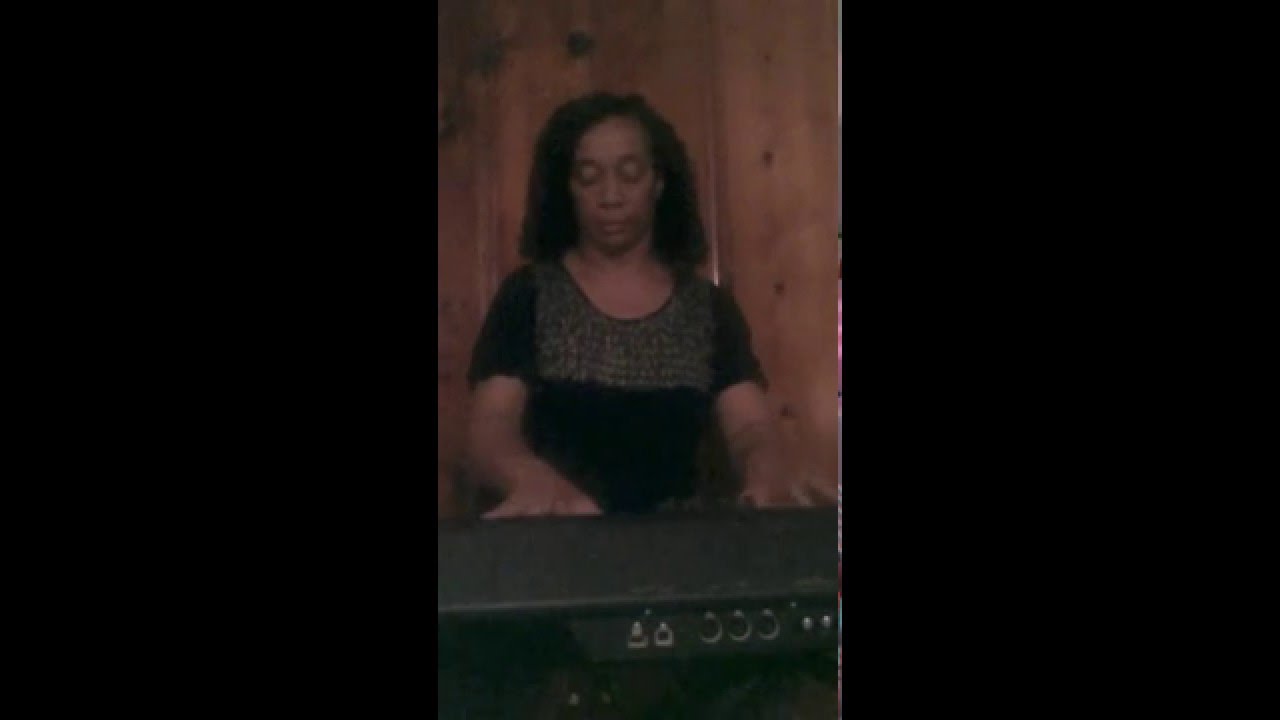 Jesus Promised by Chicago Mass Choir - YouTube