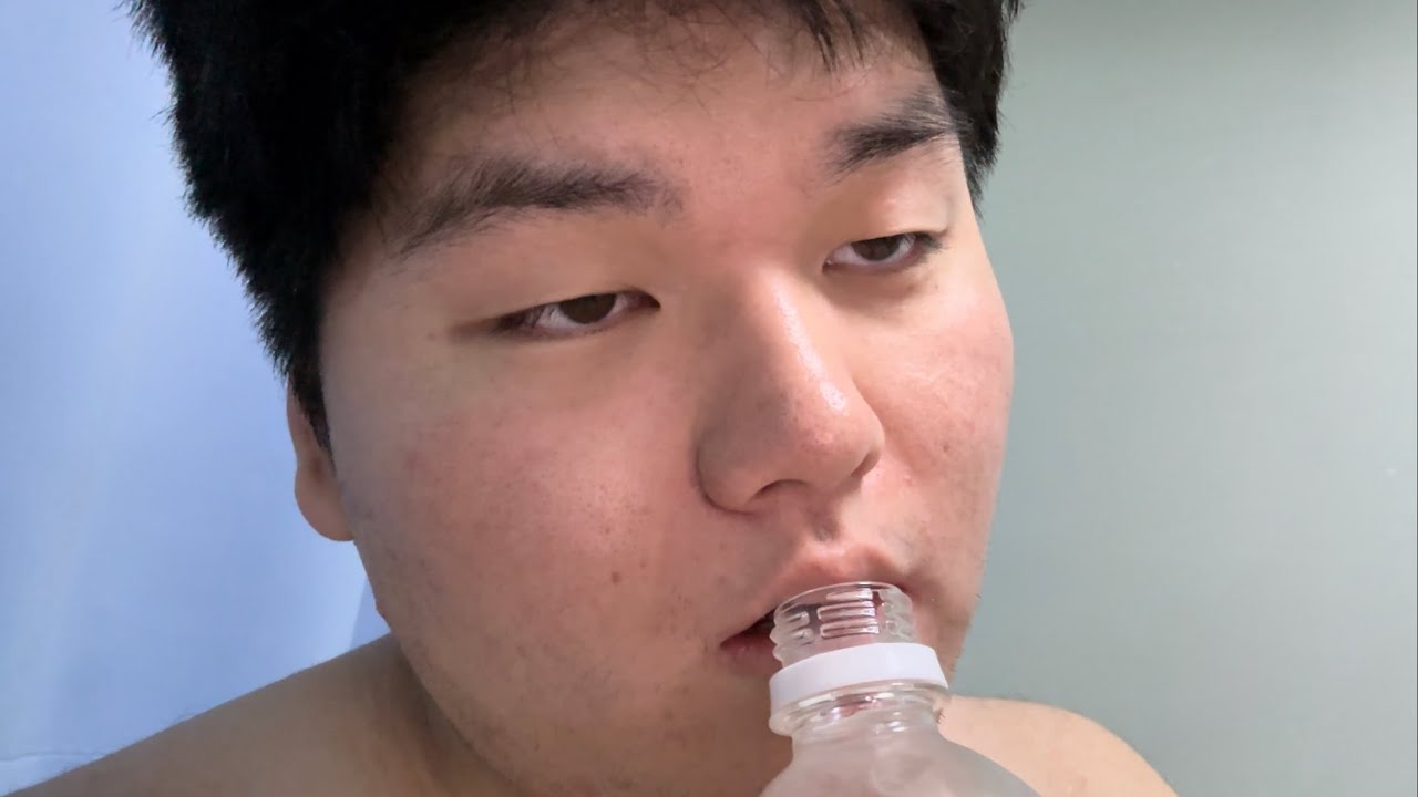 물먹다 가버린 재벌2세 Korean idols who feel like they are drinking water - YouTube