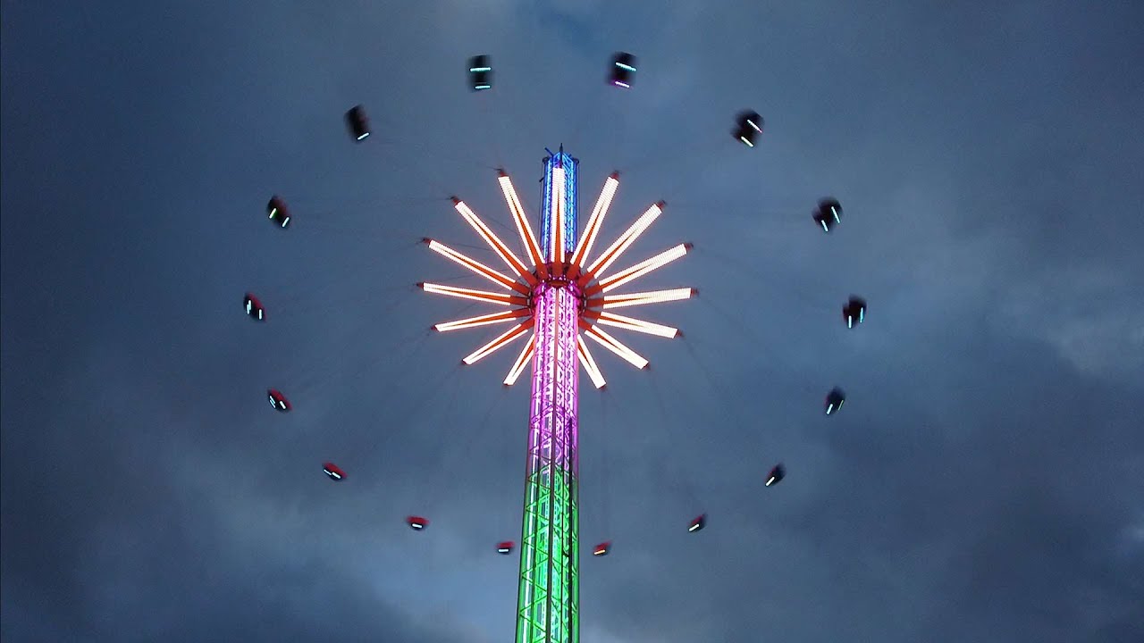 Christmas 🎅 by the Sea Blackpool is bigger than ever 🗼🎢🎡⛸ - YouTube