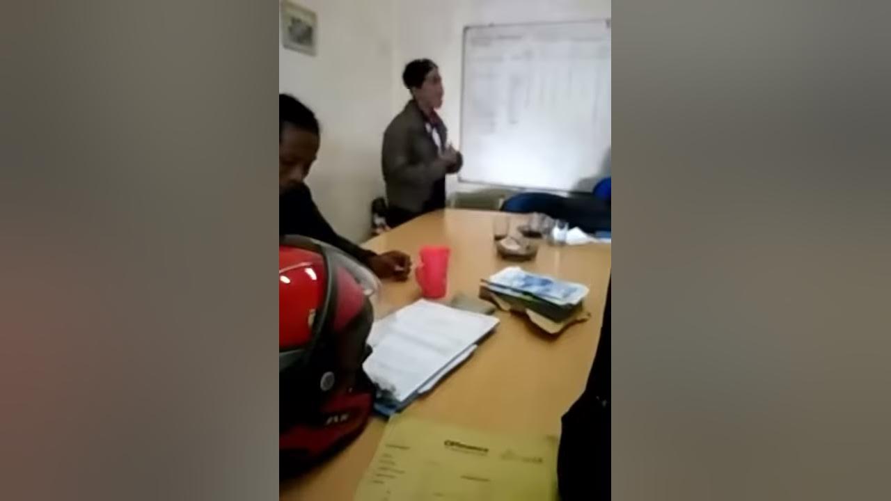 Bokep karyawan - YouTube