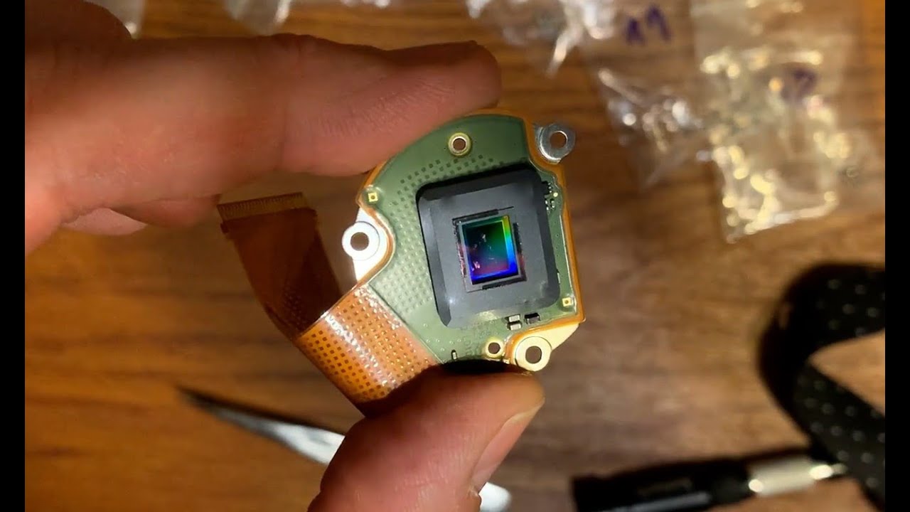 How to dismantle Panasonic camera DC - FZ82 - dust inside the lens ...