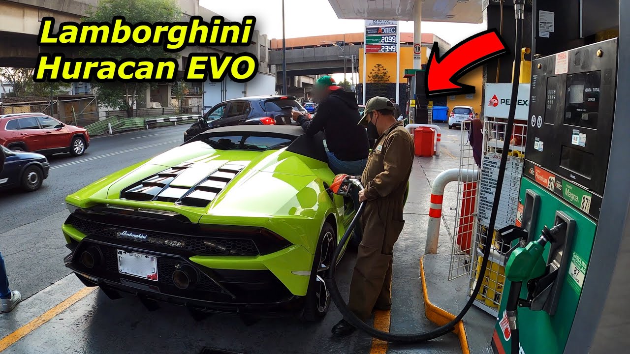 ¿Cuánto cuesta llenarle el tanque a un Lamborghini en México? ⛽️ - YouTube
