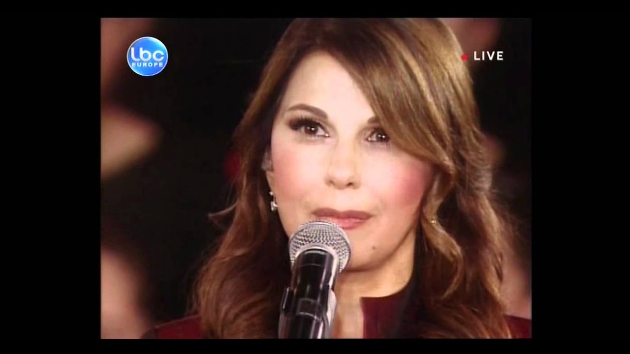 Silent Night －Majida El Roumi in Christmas Concert 2011 - YouTube