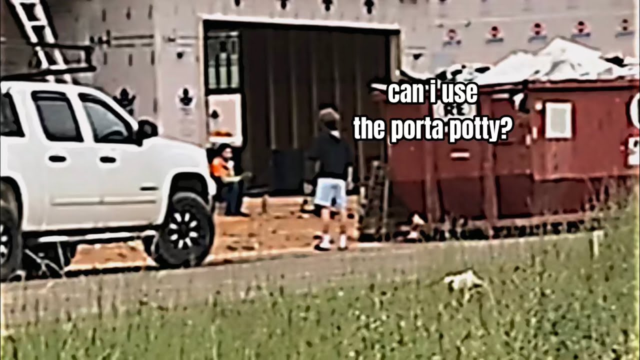 Messing with construction workers! - YouTube