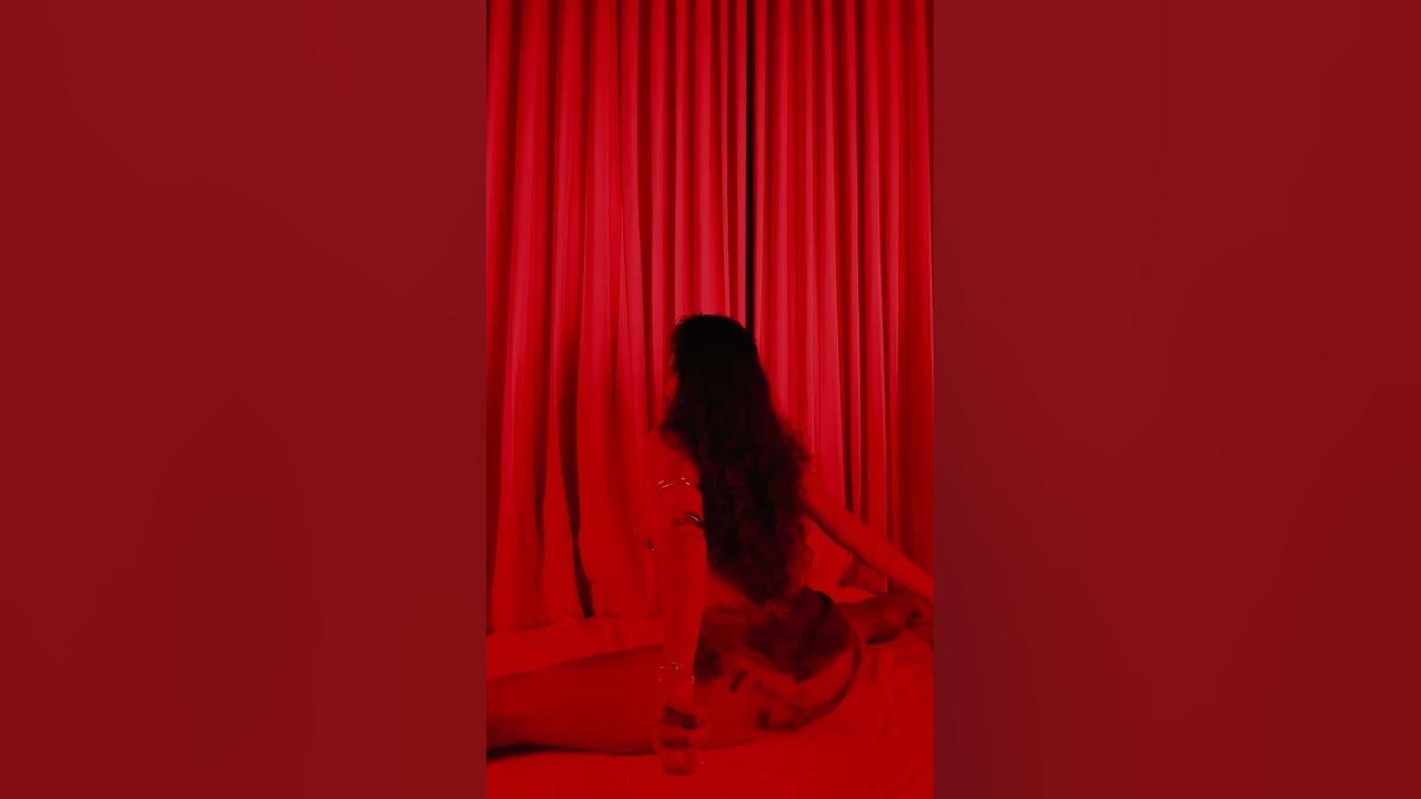Nastya Nass Twerking Is My Meditation🧘🏻‍♀️ Tekno Skeletun Twerk Program In