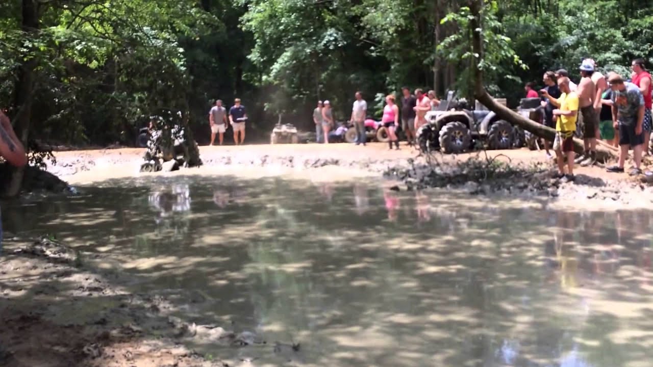 Busco Beach 2014 Mud Bash - 50/50 Hole - YouTube