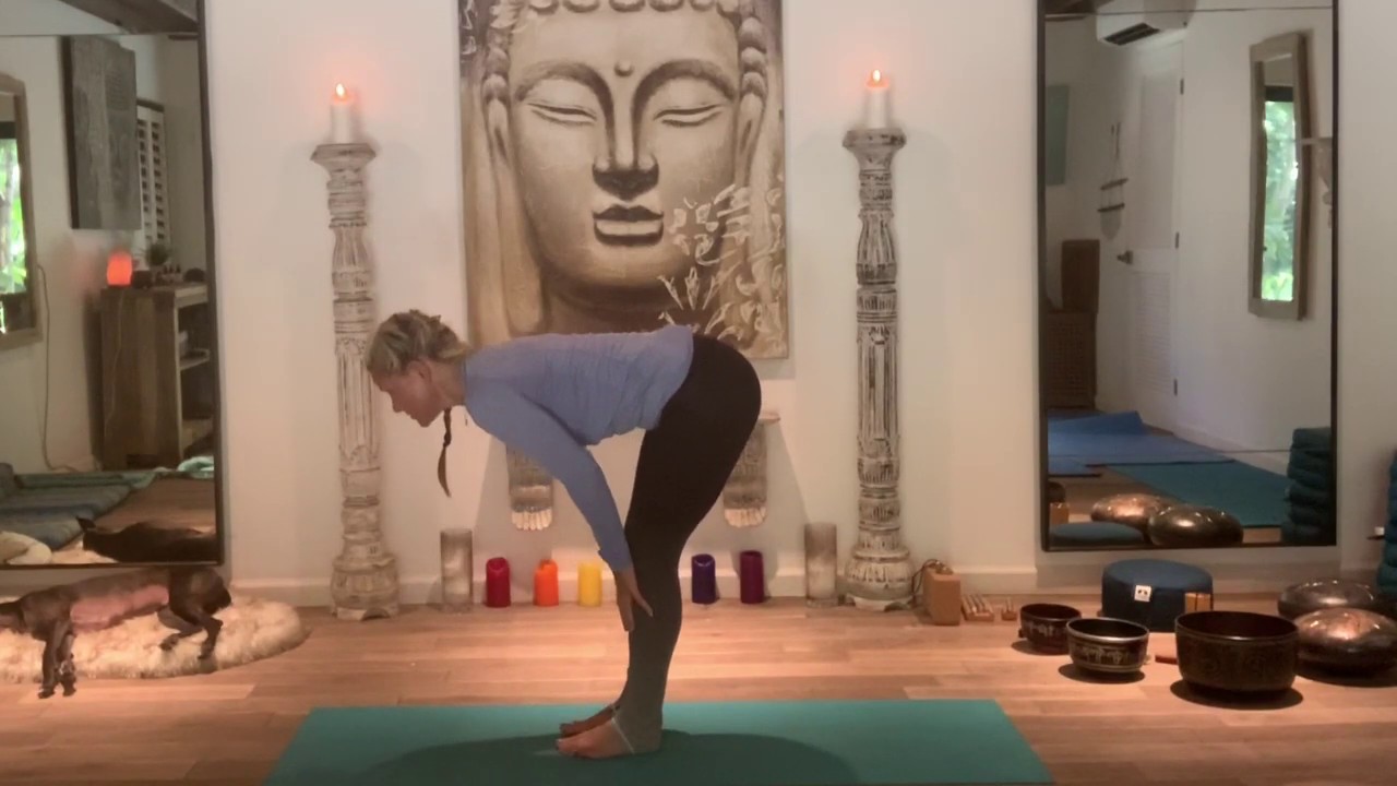 YOGA with Annika Day 22 Gentle flow for full body relaxation - YouTube