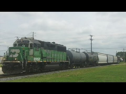 BNSF 3157 (BN) West- GP50, Rock Island, IL - YouTube