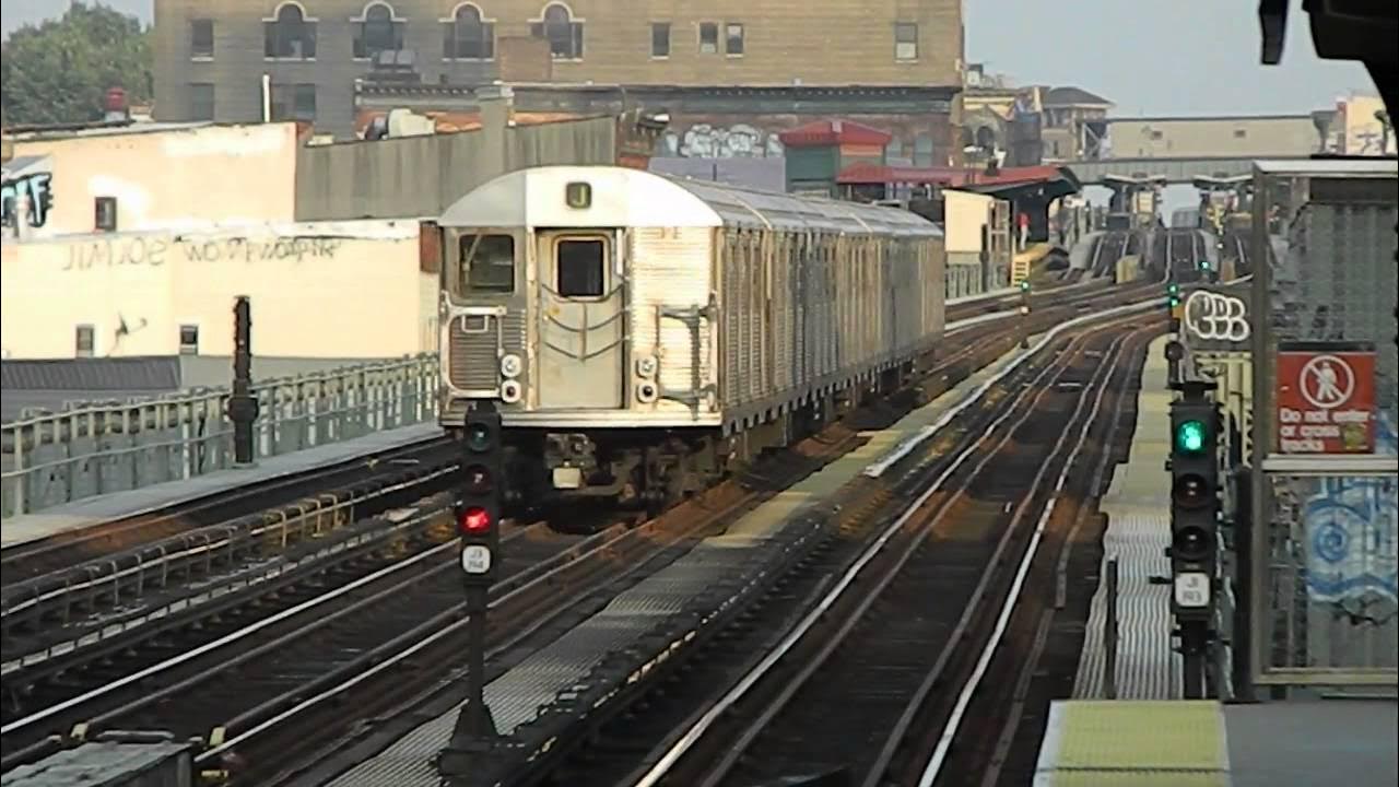 MTA New York City Subway Jamaica Center Bound Budd R32 (J) Express Train @ Lorimer Street - YouTube