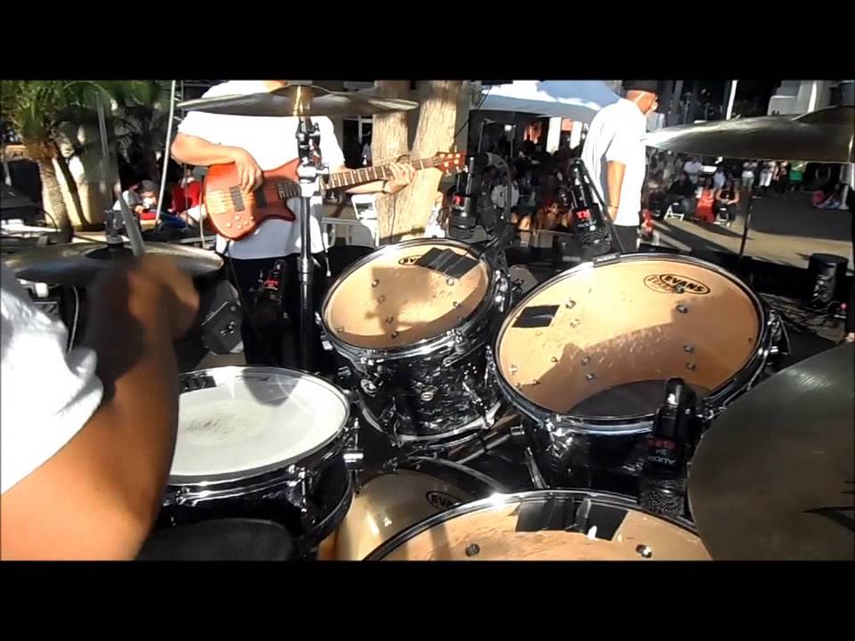 "Can't Function" by Da Famili at Nesian Fest 2013 (Drummer POV) - YouTube