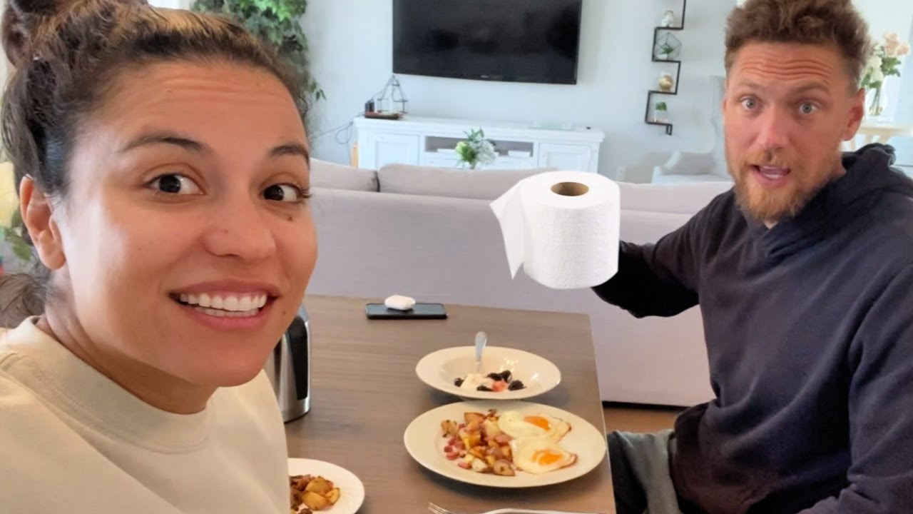 Lexi & Hunter Pence Show You How To Social Distance - YouTube