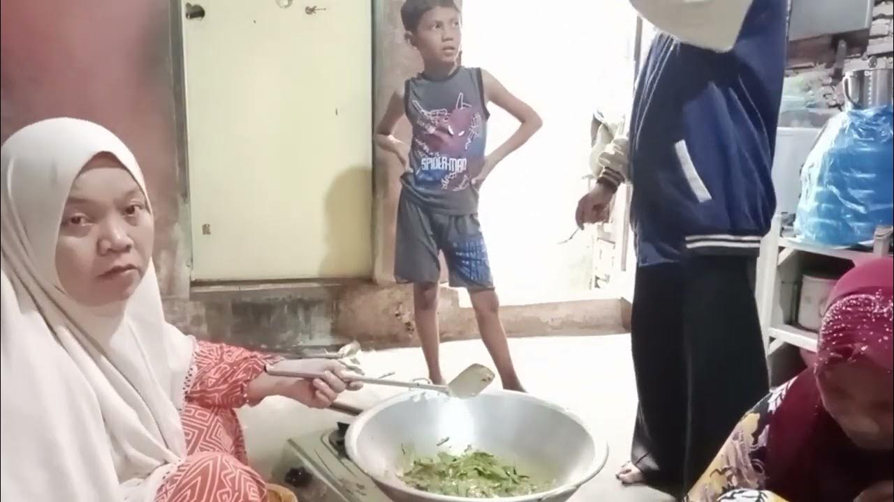 pertama kali masak mie aceh sebayanka 13kg .... - YouTube