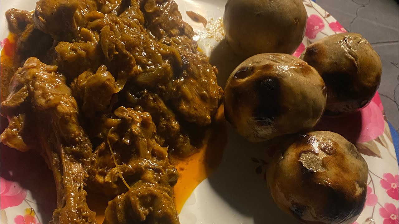 Moon 🌚 light 💡 dinner 🥘 (litti chicken ) #foryou #simmo #biharidish ...