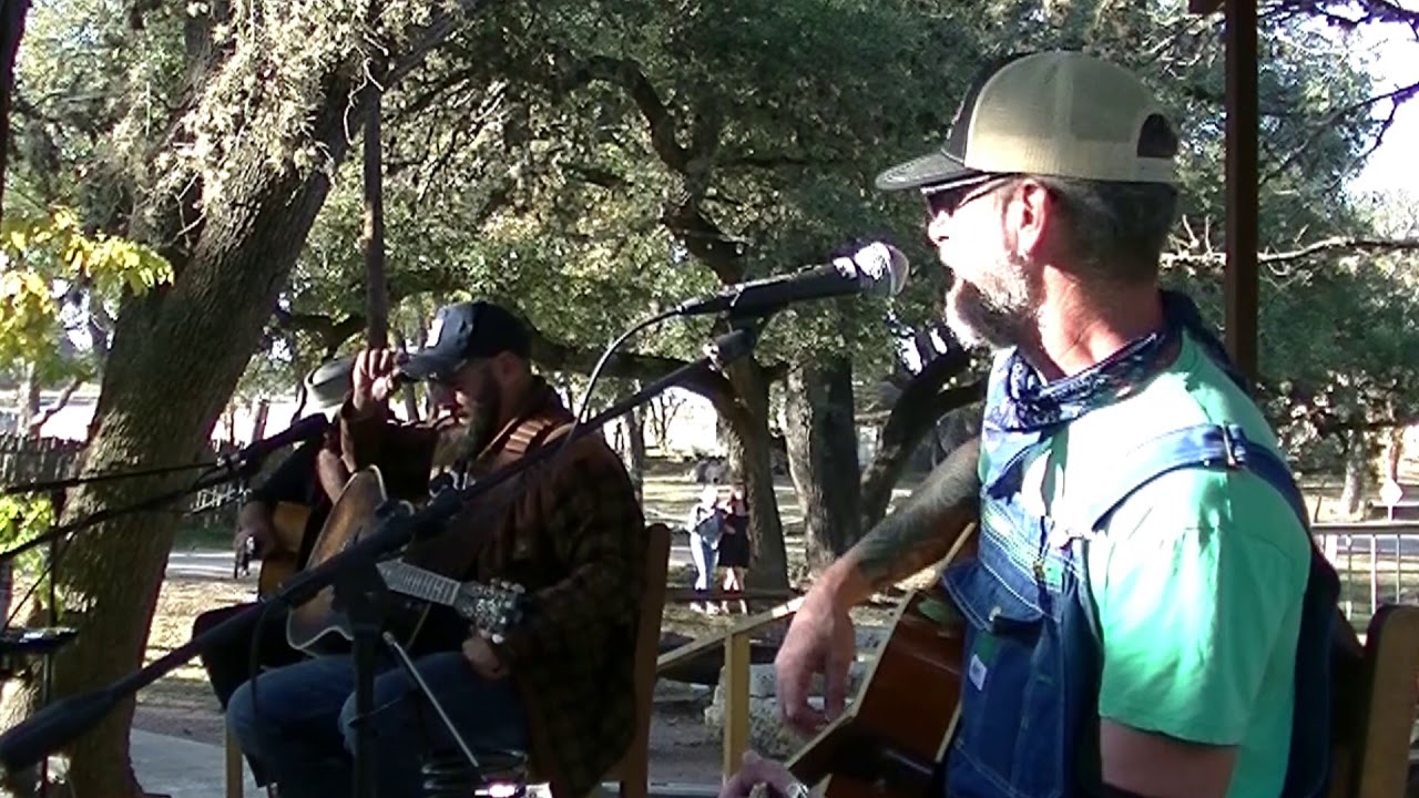 Luckenbach Song Swap 2020 35 Scott Sturgeon - Gonna Get High as a Kite ...