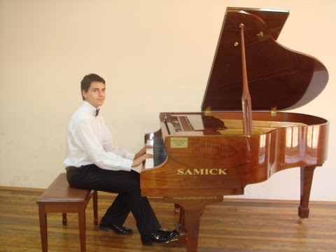 Debussy Prelud no 8 Mib minör Keten Saçlı Kız Klasik Batı Müziği Prelüd Mi bemol Piyano Konseri