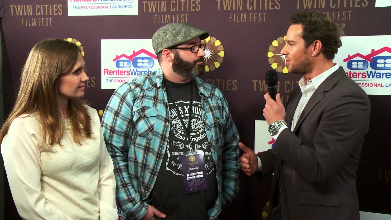 Josh Hope & Kate Froehlich "Wild Blue" Red Carpet Interview: 2013 Twin ...