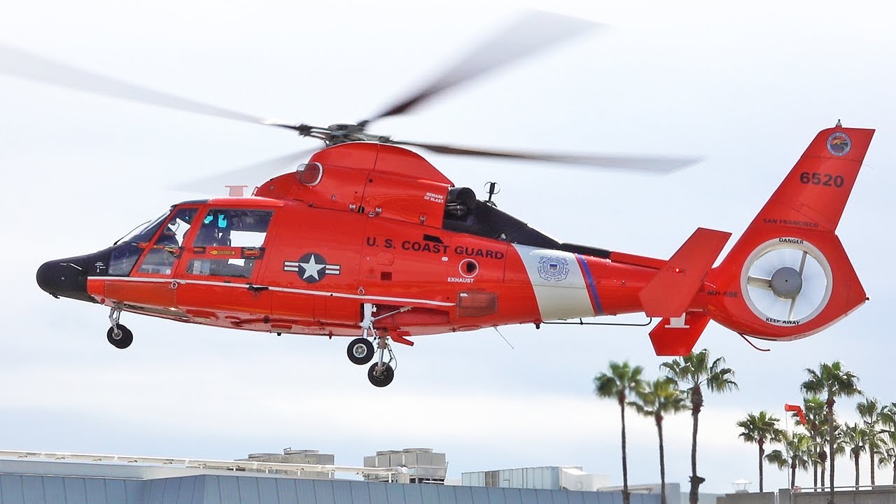 Airbus Helicopters (Eurocopter) MH-65 Dolphin USCG landing at Hai Heli ...