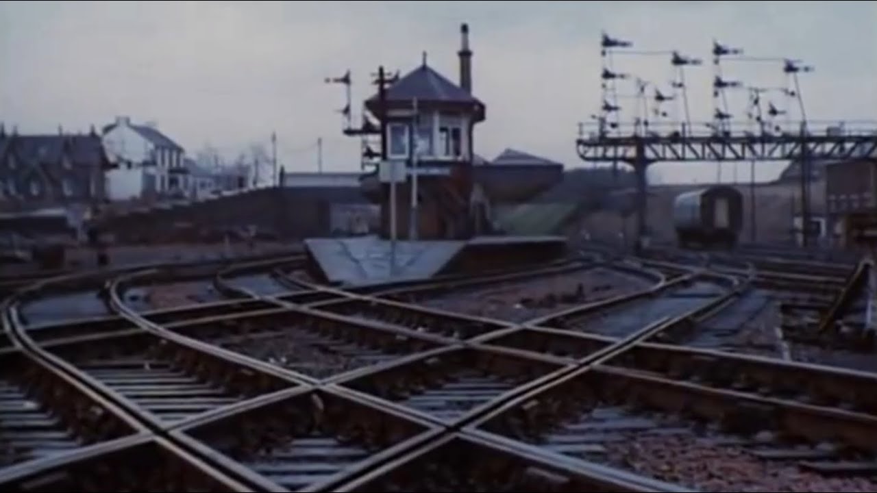 Vintage railway film - Points and aspects - 1974 - YouTube