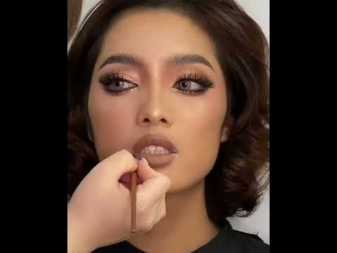 Most Beautiful Bridal Makeup Tutorial #makeup #shorts - YouTube
