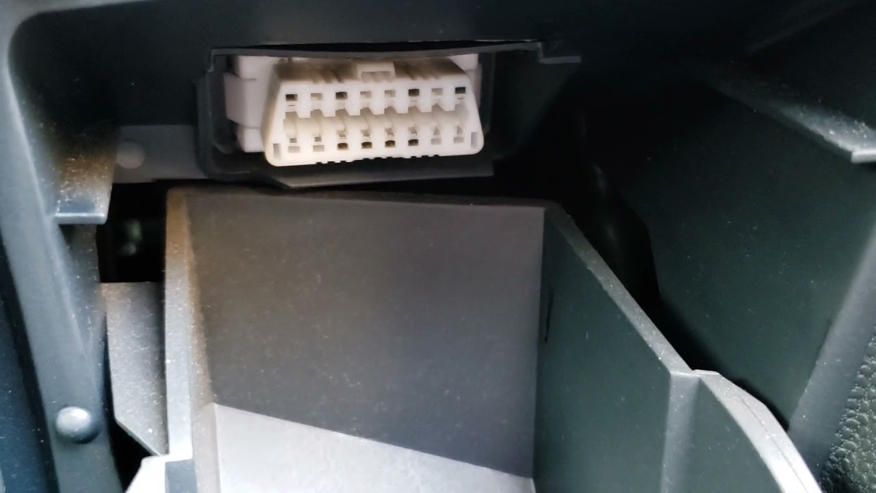 ford fiesta mk7 OBD port location - YouTube