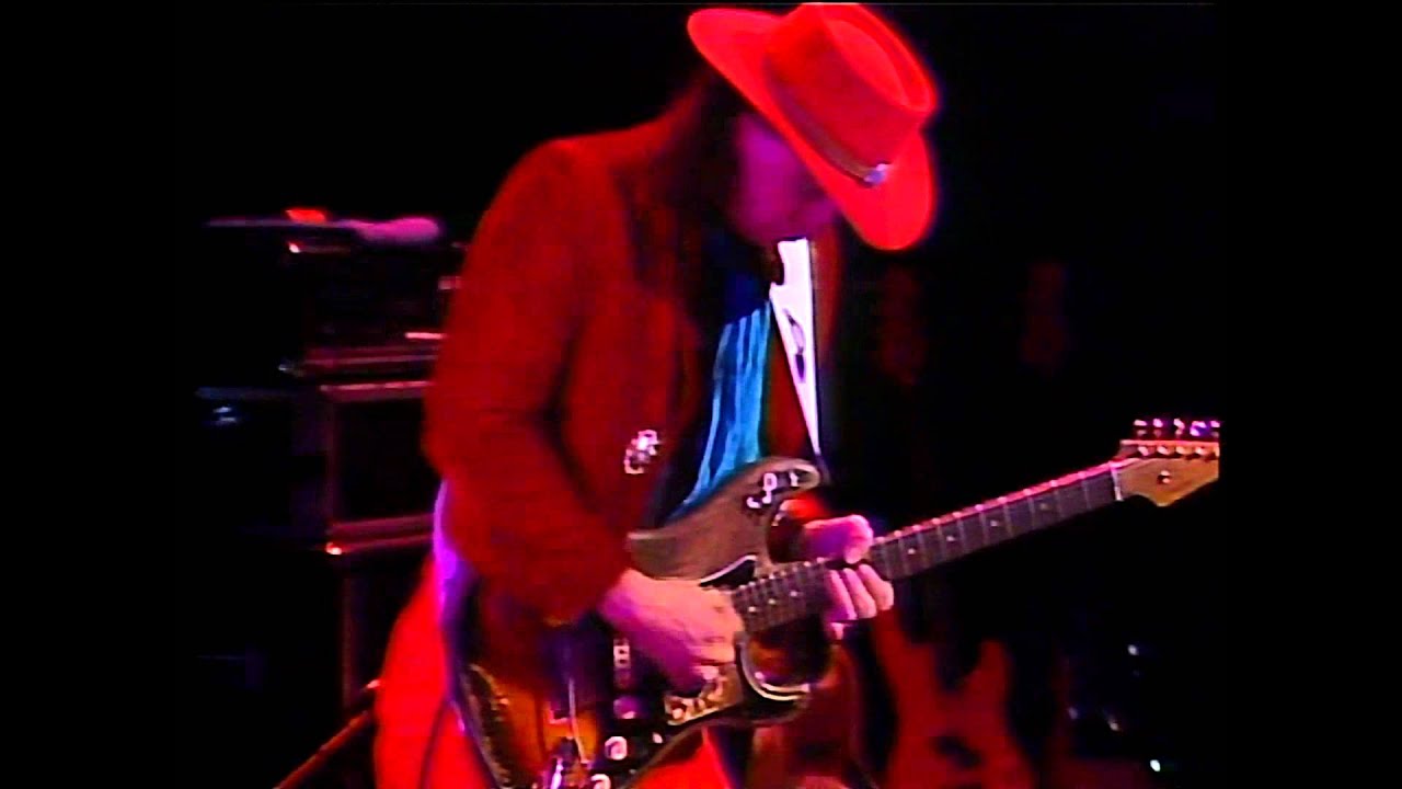 Stevie Ray Vaughan Scuttle Buttin Live In Tokyo 1080P Chords - Chordify