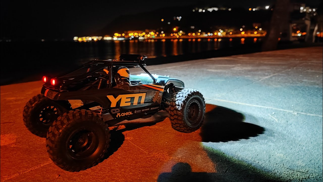 Axial Yeti JR with 3800kv brushless motor (HK) - YouTube