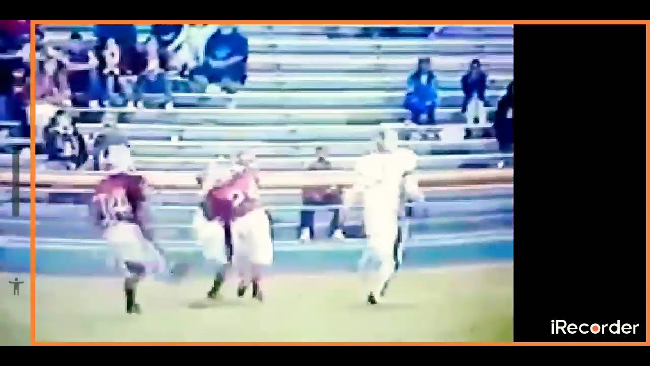 Defensive lineman"NOSE GUARD"scoring a touchdown - YouTube