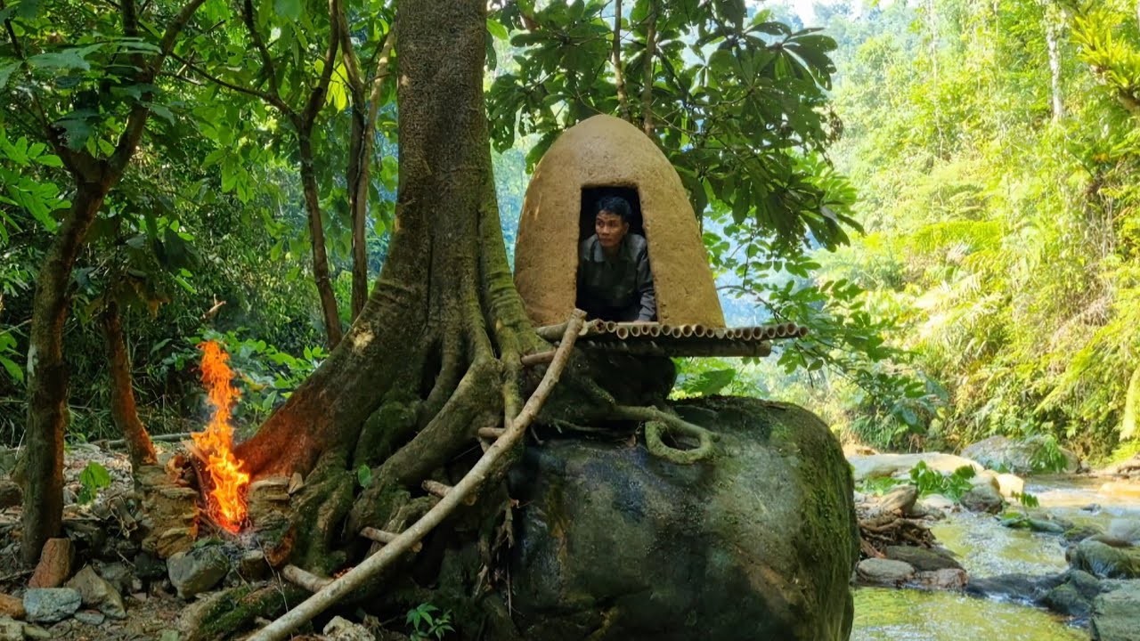 Build a shelter by the stream with clay, on a large rock, survive alone ...