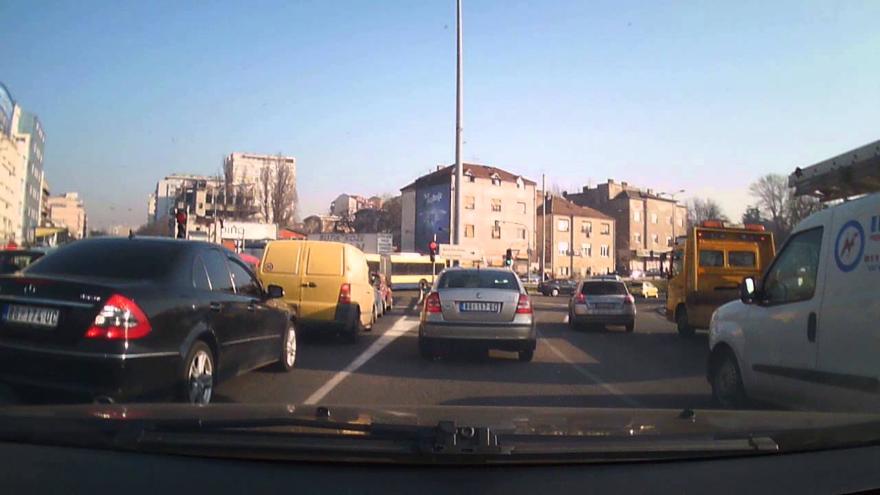 Auto Kamera 720p / 4199 rsd / Snimak iz kola / autoput autokomanda ...