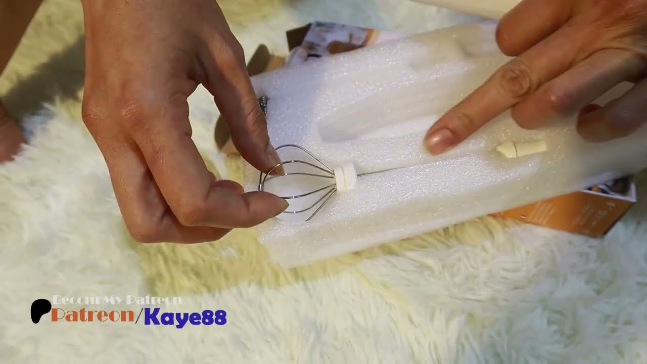 Open the egg beater with a compact, easy-to-use charging port - Kaye ...