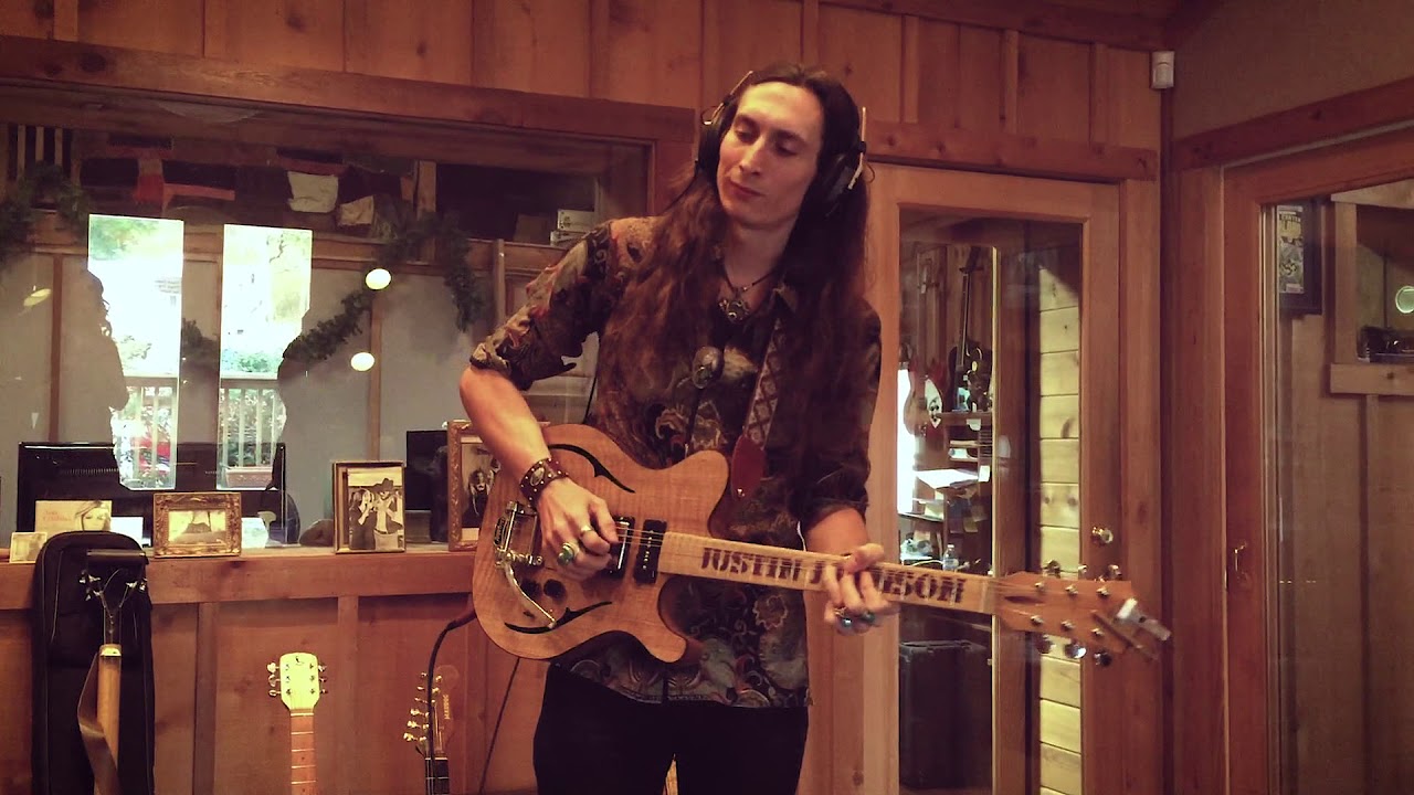 Misterioso #2 • Chill Instrumental Jazz Blues • from Justin Johnson's ...