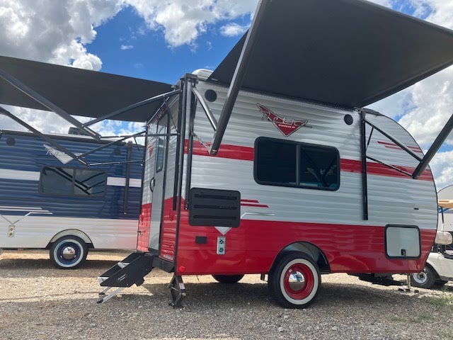 Retro Lite Travel Trailer 8 Stunning Retro RV Campers That Are