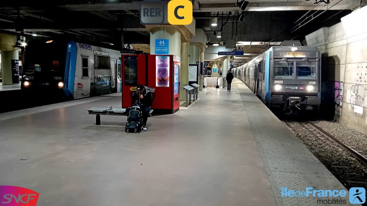 Paris/France🇫🇷 : Le RER C en pleine action au centre de Paris. - YouTube