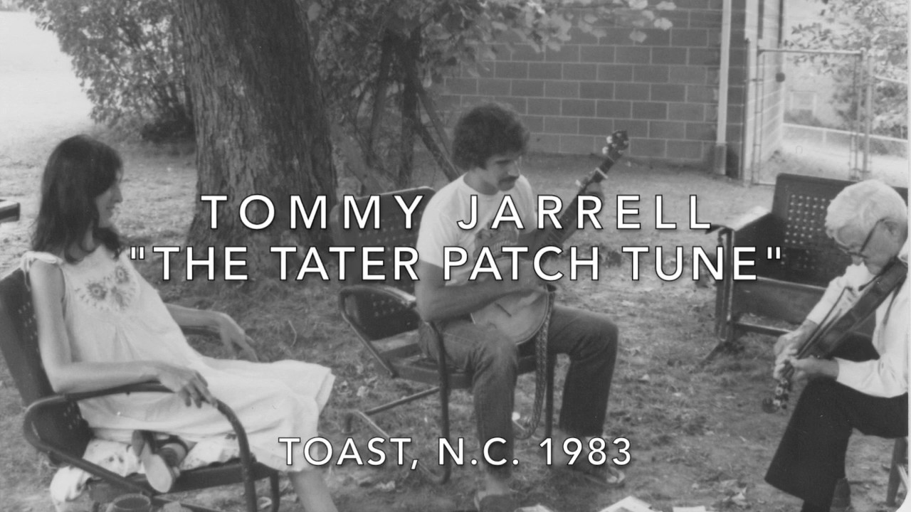 "Tater Patch" by Tommy Jarrell, fiddle - YouTube