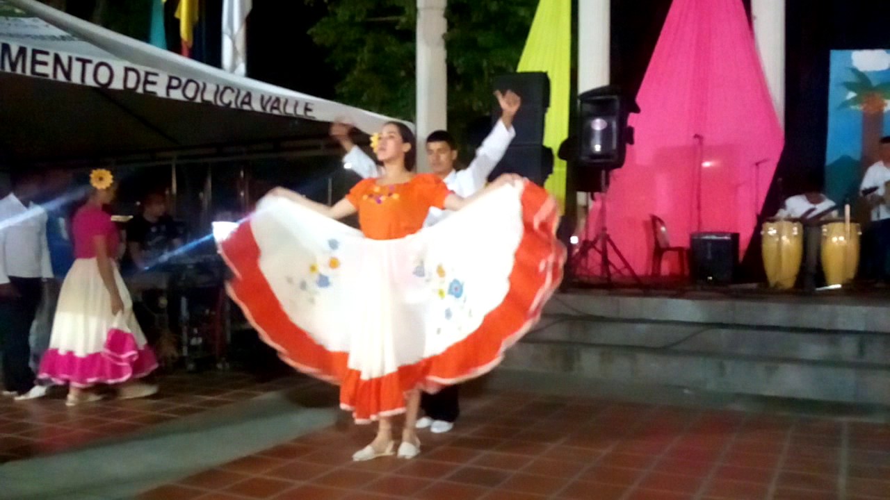 Presentación 'El mito de la machaca' - YouTube