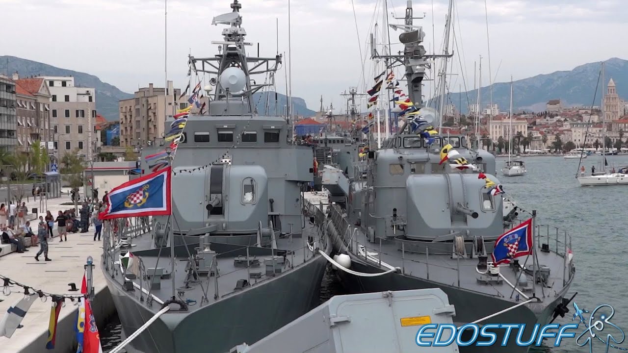 Hrvatska Ratna Mornarica / Croatian Navy - Zapadna obala Split - YouTube