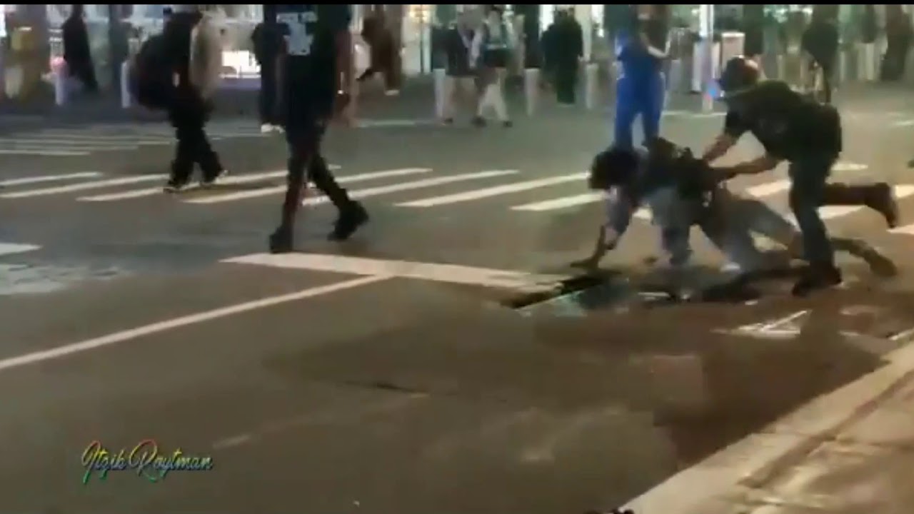 Protester Attacks Police Officer in Manhattan NYC - YouTube