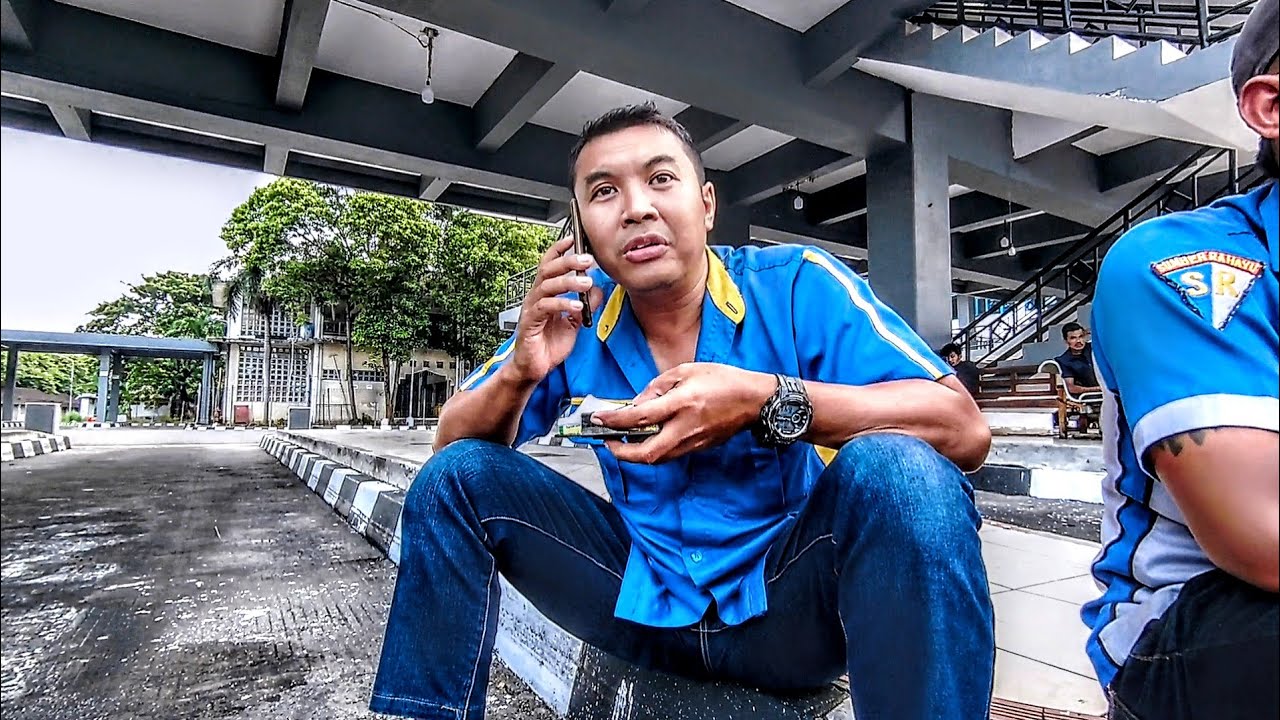 DRIVER ANDRIAN TELPON ALI KLAKSON, RENCANAKAN STRATEGI BARU? SUGENG ...